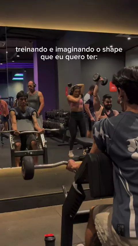 O shape que todo homem que assiste anime queria te ...| SnackVideo